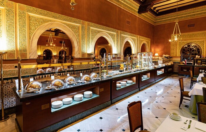 Gallery | ALHAMBRA PALACE HOTEL