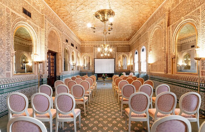 Gallery | ALHAMBRA PALACE HOTEL