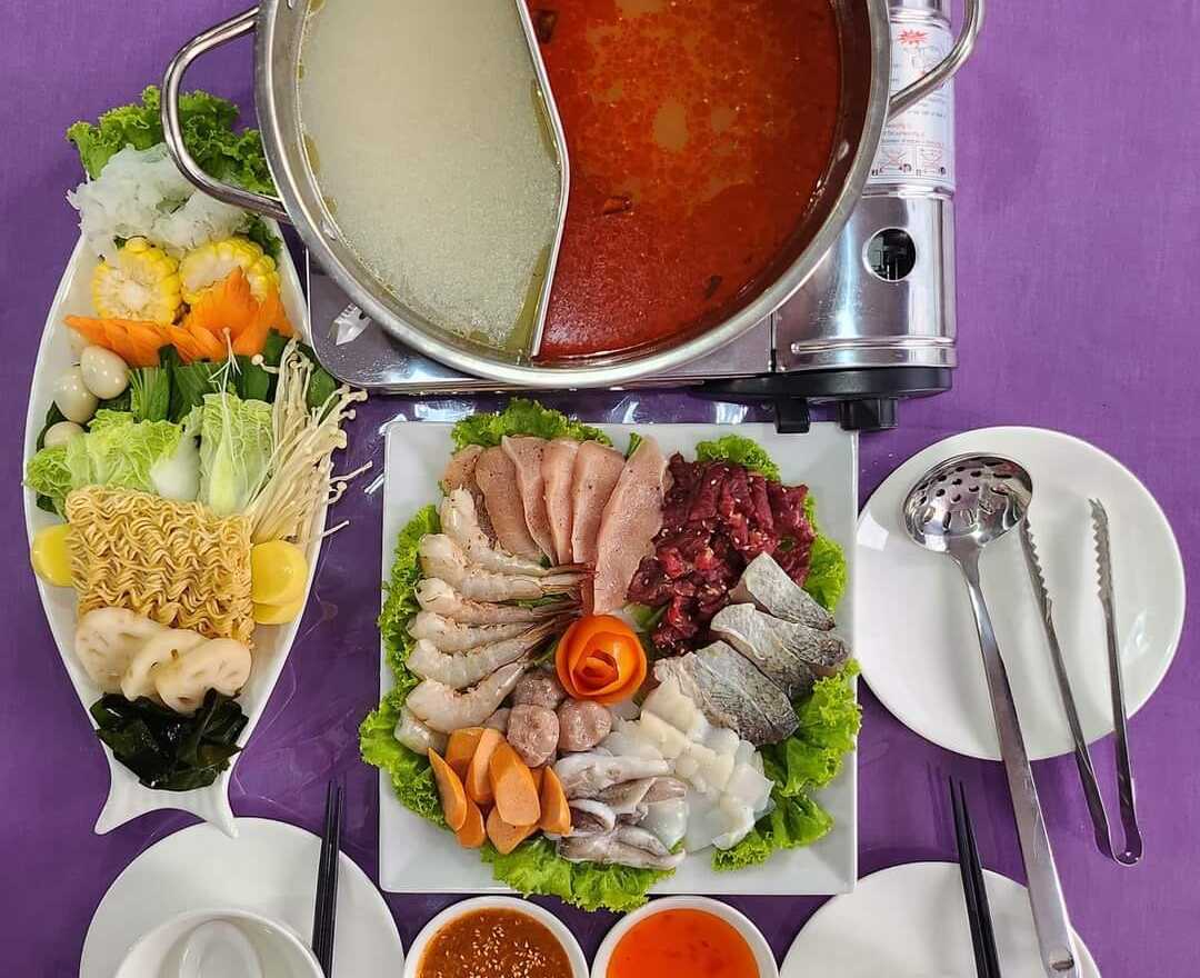 Dine | Chatrium Hotel Royal Lake Yangon