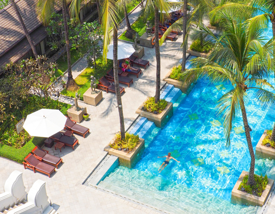 Hotels In Yangon | About Us | Chatrium Hotel Royal Lake Yangon