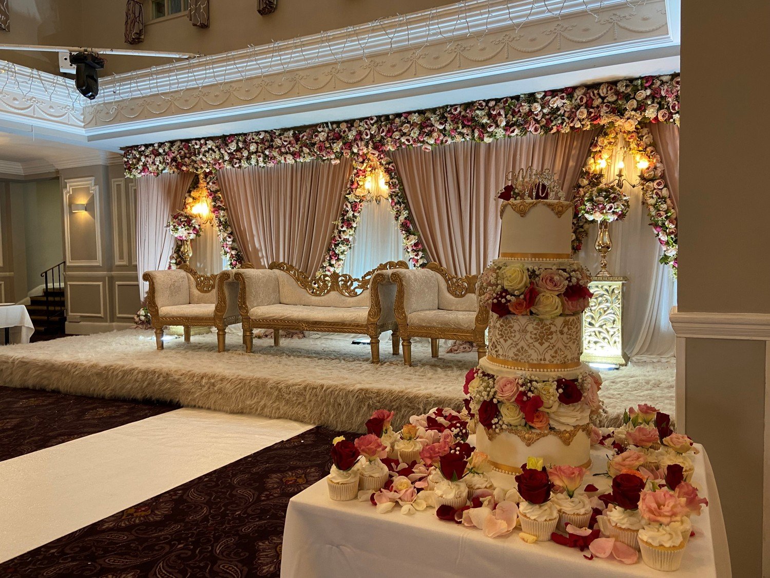 Gallery | London Chigwell Prince Regent Hotel