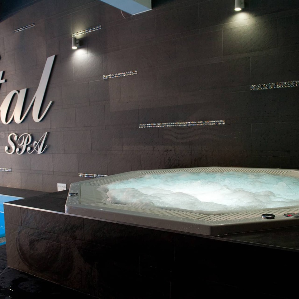 Resort Cristal SPA Dźwirzyno – kameralny obiekt nad morzem z basenem ...