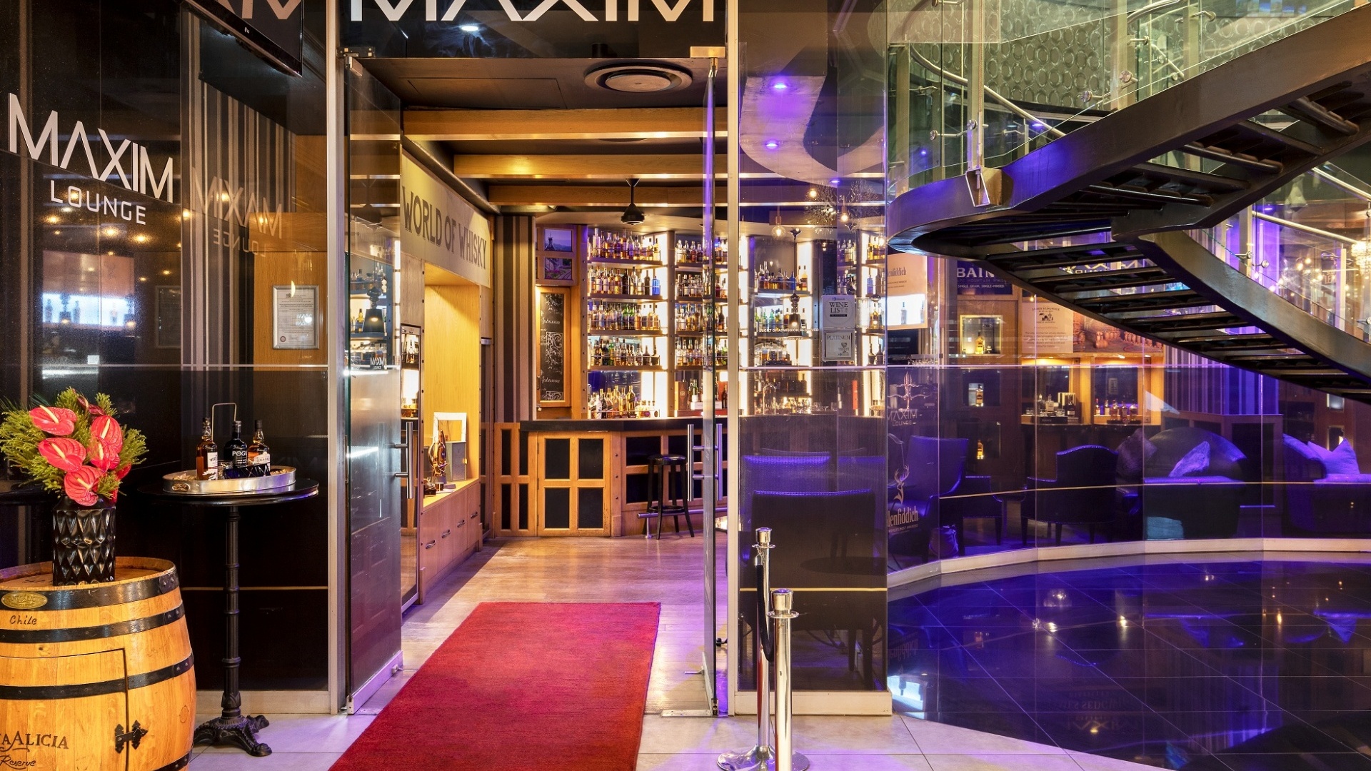 Maxim Lounge | DAVINCI Hotel