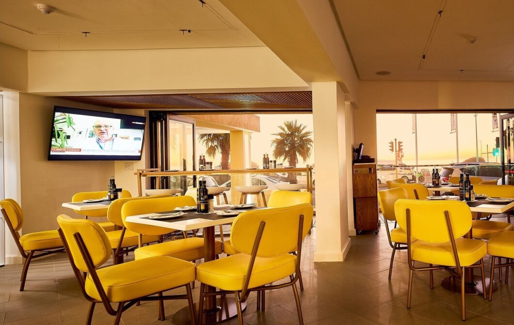 Dining | FIRST GROUP