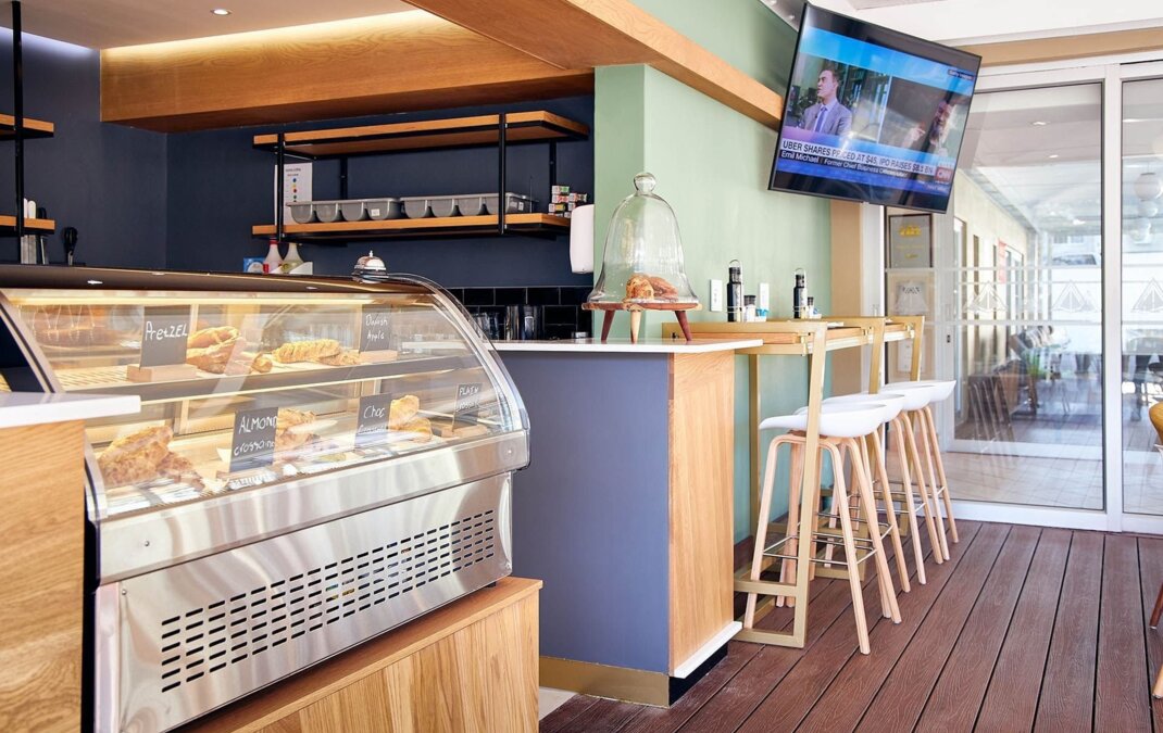 Dining | FIRST GROUP