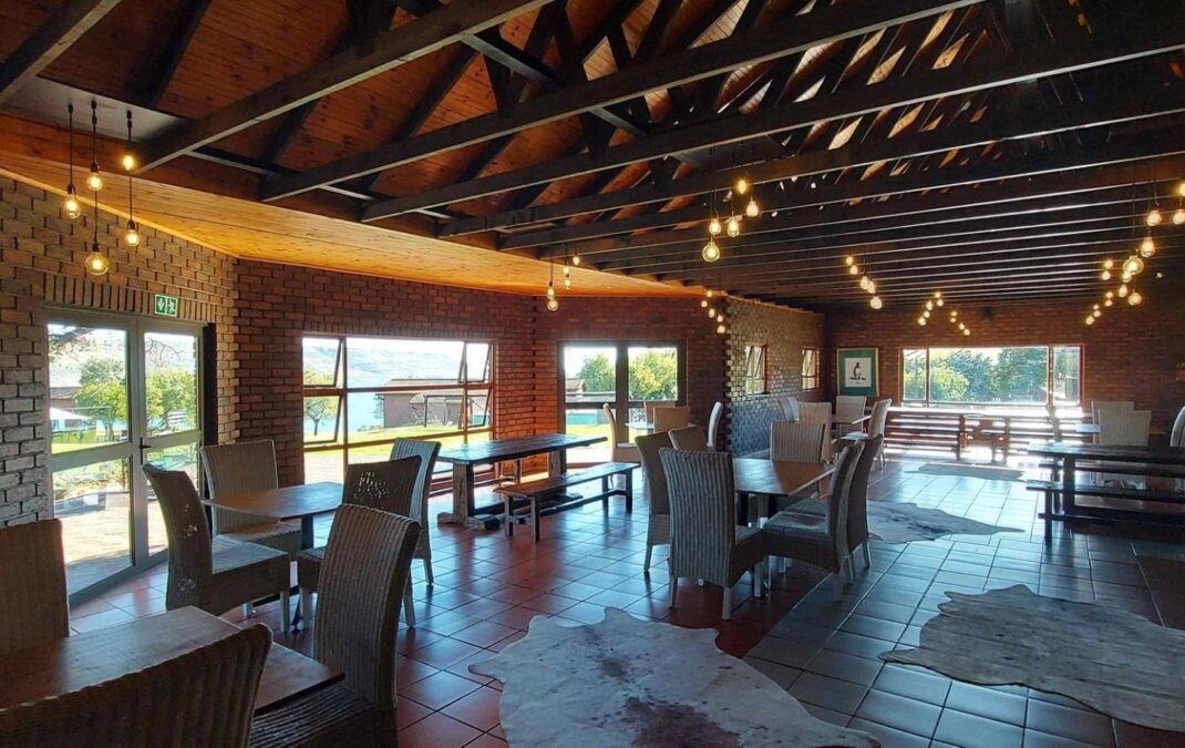 Dining | FIRST GROUP