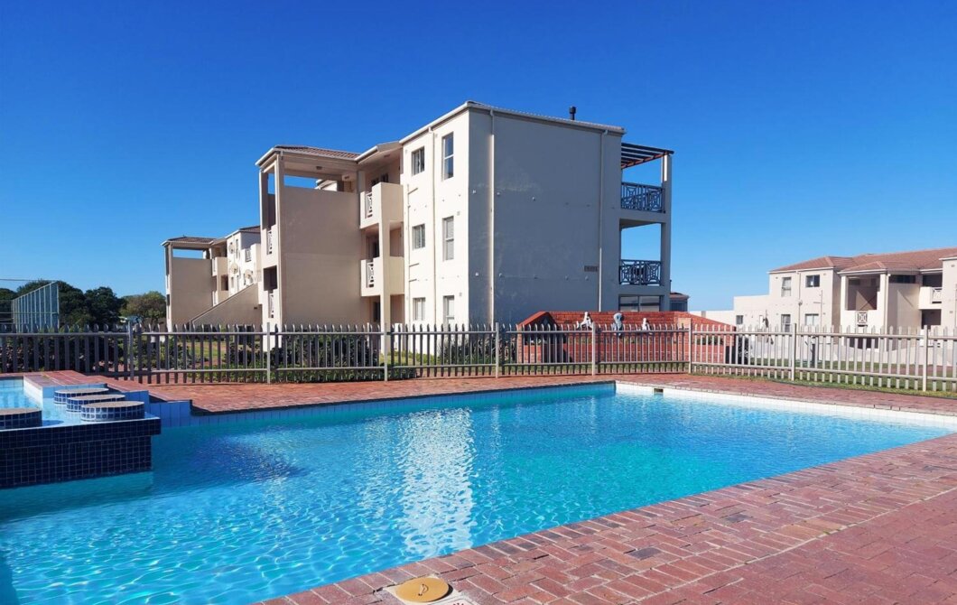 Discover Facilities | Hermanus Beach Club