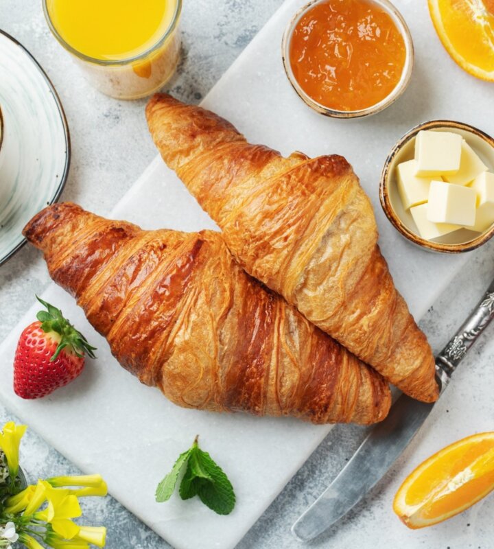 Modern Restro Bar | Hotel Centrum Business