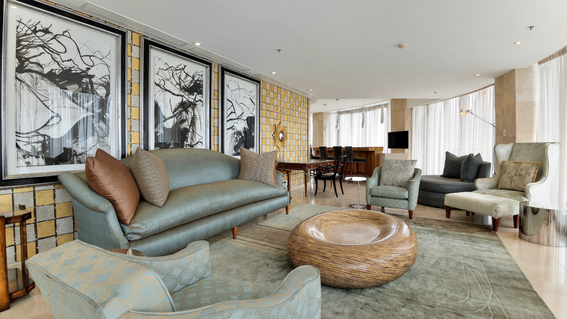 Cupola Suite | Michelangelo Towers