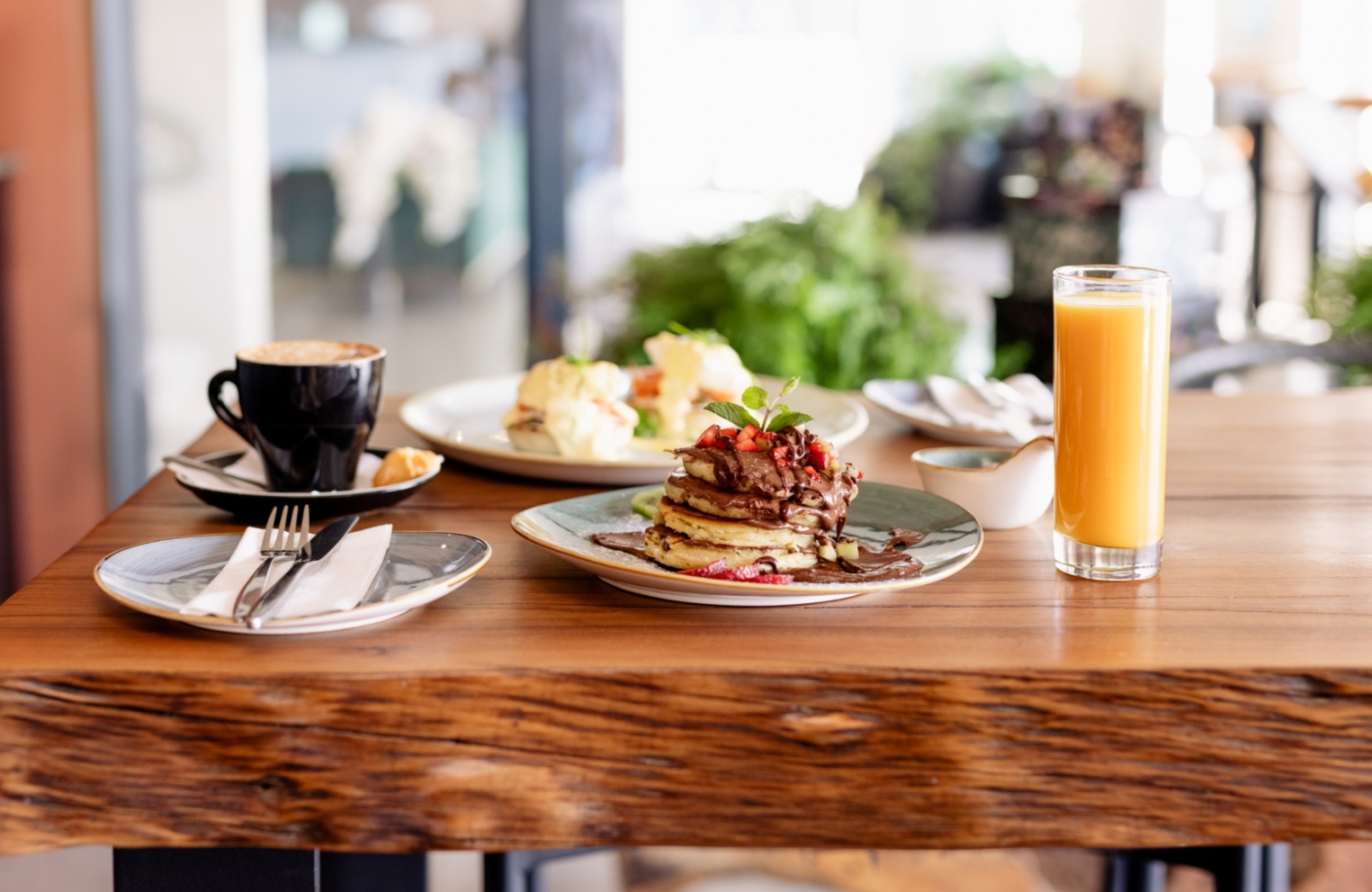 Pablo Sandton | MINT Hotels