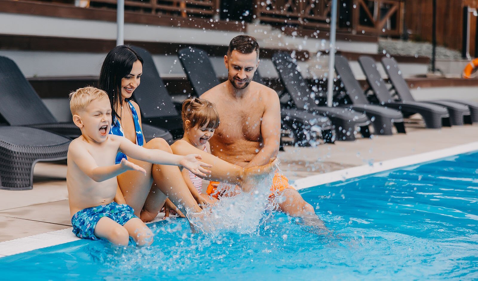 Basen letni | Osada Śnieżka