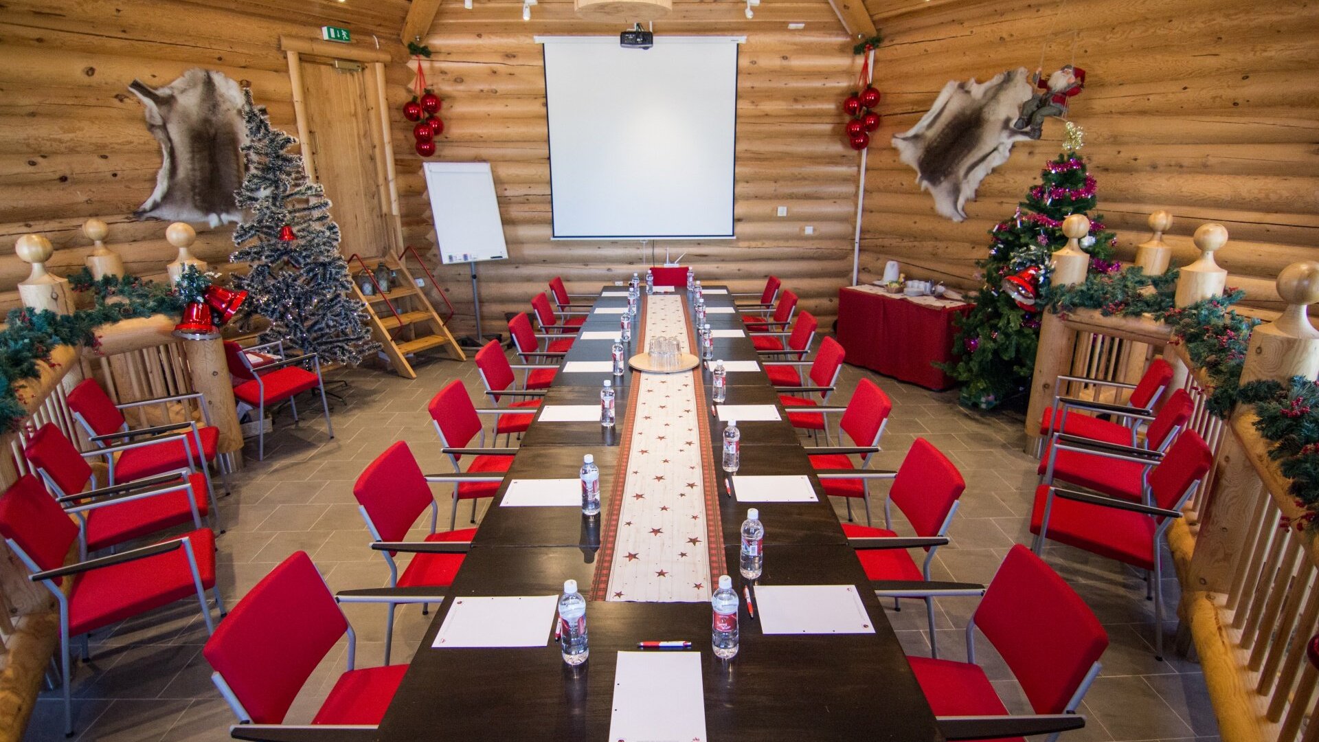Conference rooms | Santa Claus Holiday Village