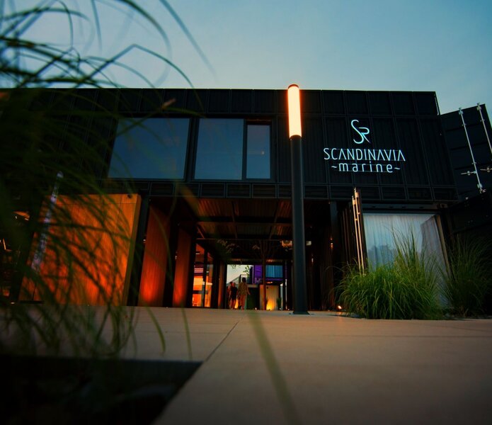 Noclegi w kontenerach w Zatorze - Scandinavia Marine | Scandi Resort