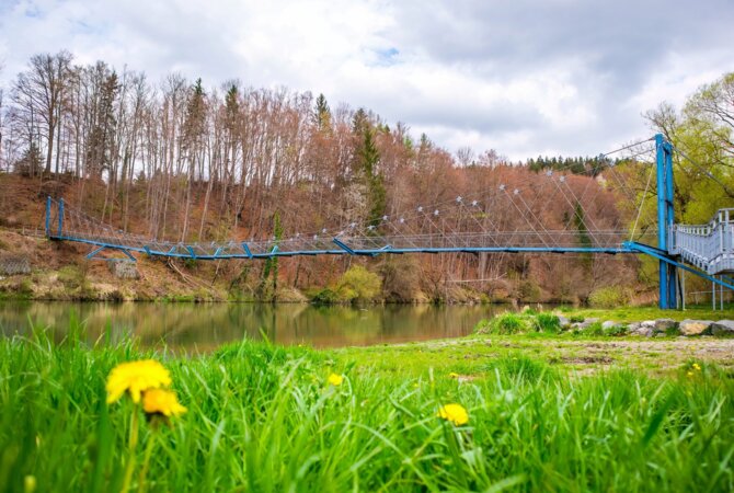 Iller Hängebrücke (Altusried) | Schloss Lautrach