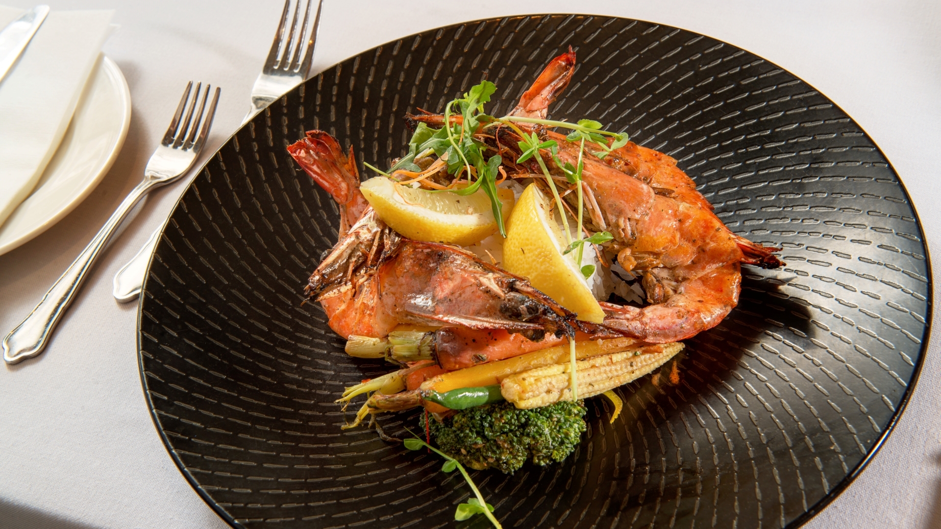 The Clipper Restaurant | The Commodore Hotel