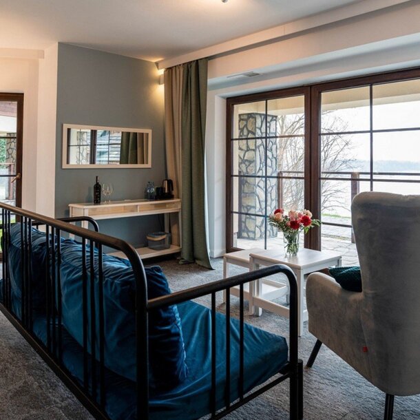 O Hotelu | White Sails Solina